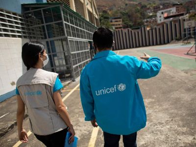 Summary of La gestion de l’information dans un environnement en ...